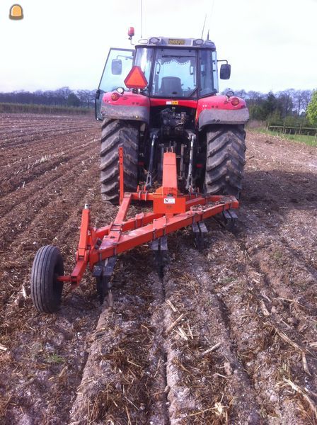 Egyenletes talajfelszín lazítás után?! - Agrofórum Online