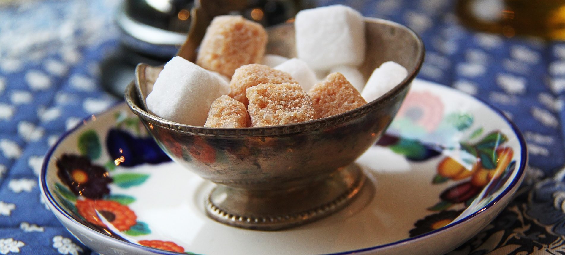 Fehér vagy barna cukor? Kevesebb a különbség, mint gondolnánk!